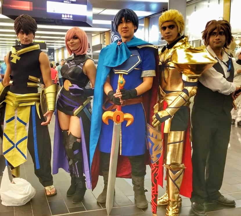 How To Meet Cosplayers In Your Area - 9 Best Ways - The Senpai Cosplay Blog